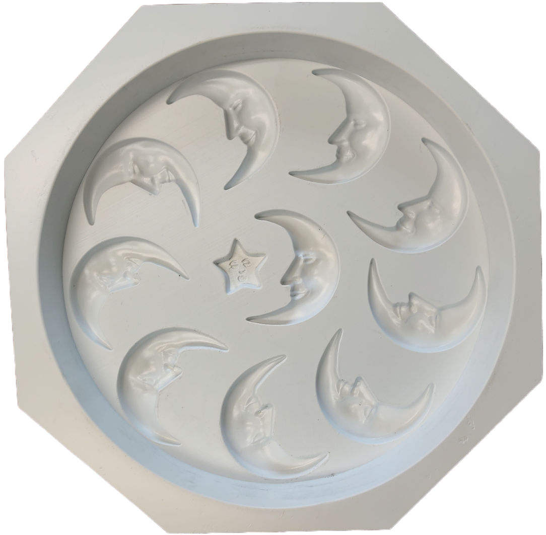 Raised Crescent Moon Stone Mold | Garden Molds